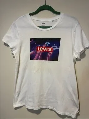 Levi's | Tops | Levis White Shooting Startee With Neon Purple Graphic ...